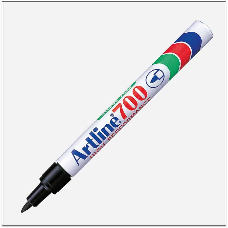 Bút lông dầu không phai ngòi nhỏ Artline EK-700 - mực không phai